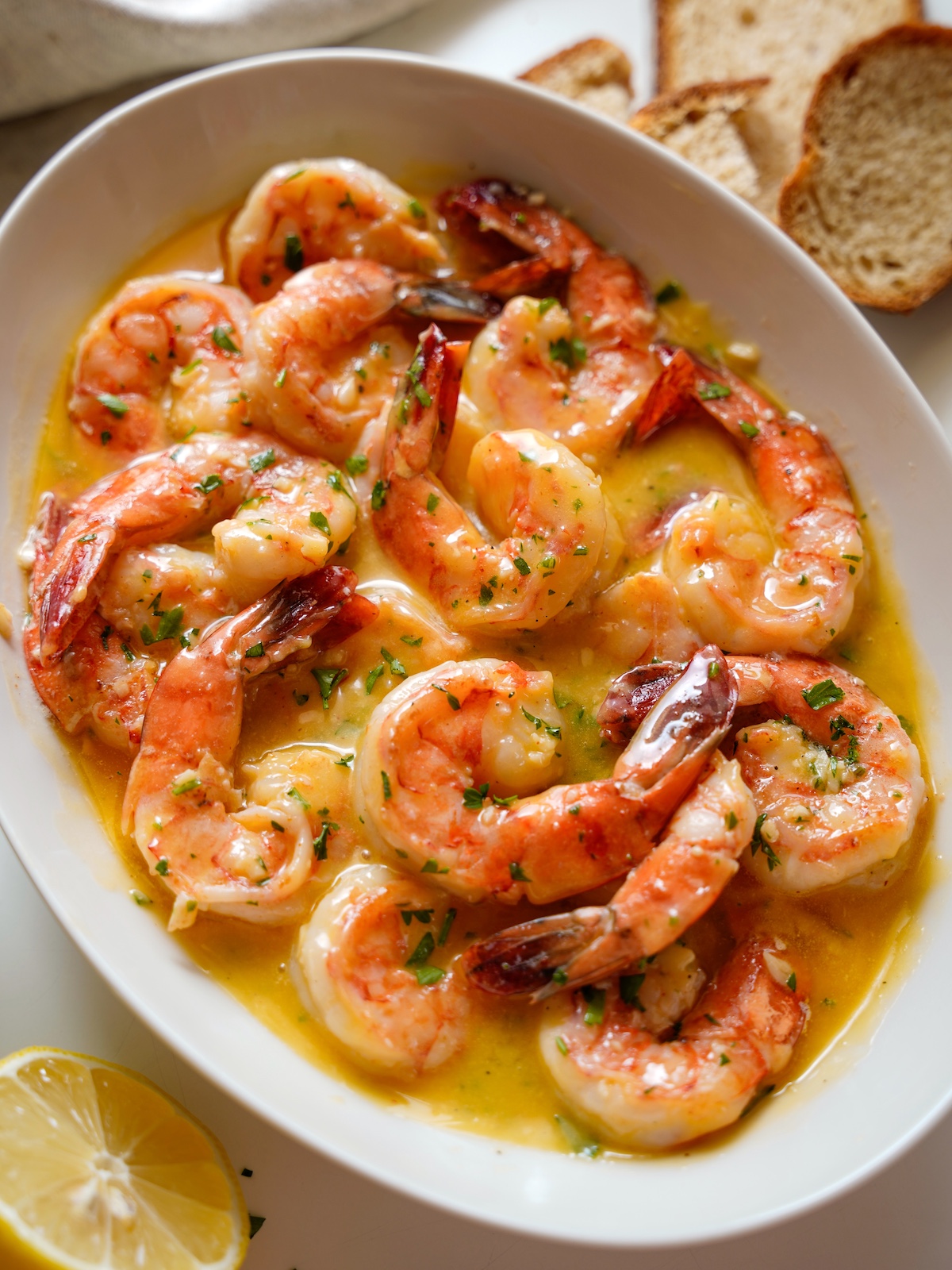 Garlic Butter Shrimp (Quick & Easy)
